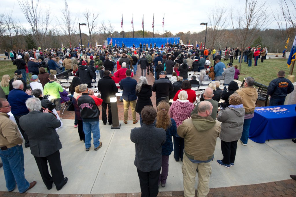 Veterans Memorial Freedom Wall - Radiance Glass